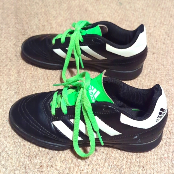 adidas | Shoes | Adidas Mens Goletto Vi Tf Soccer Shoe Black Green Boys ...